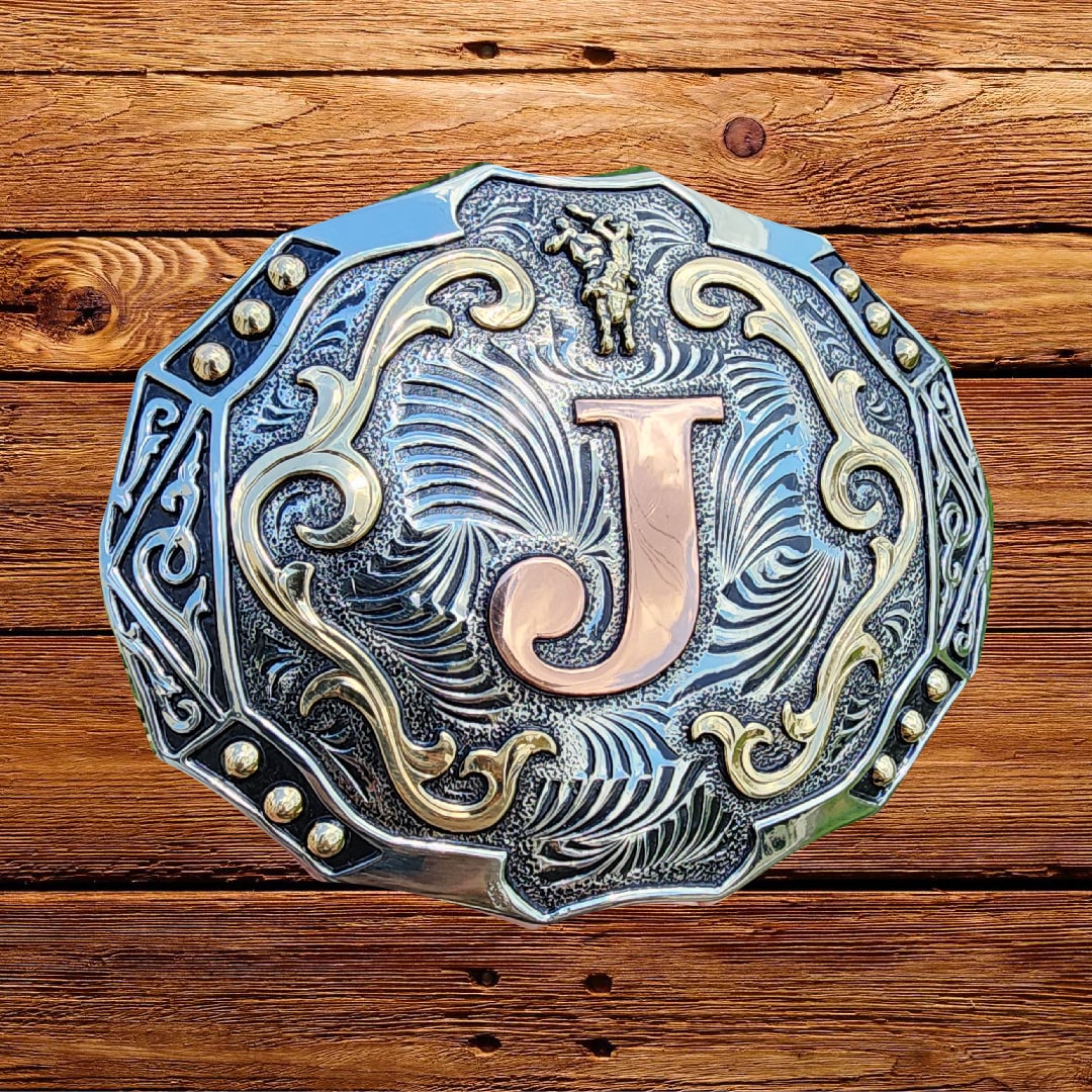 Handmade Buckles. Handcrafted out of German Silver. Hand engraved. Bul ...
